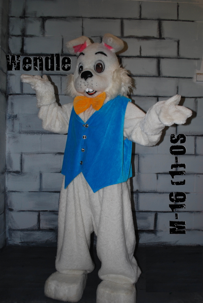 Wendle | Theatre Garage